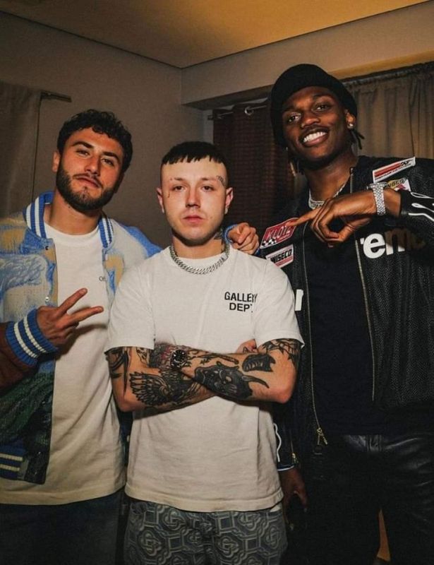 10 Rafael Leão - page 266