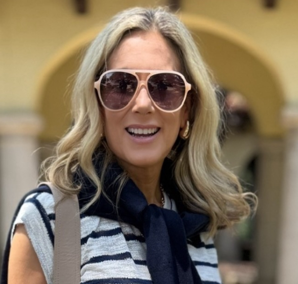 Marnie Goldberg - Rattling Around the Moldberg Manor in Tacky Shoes & Tackier Clothes. All Day ...