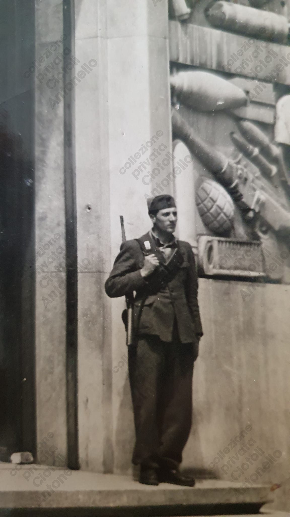Carabinieri nel 1945,foto INTERESSANTE.