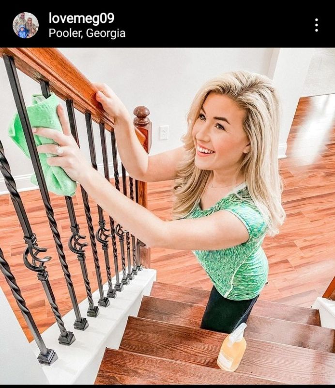 Love Meg: Where in the World is Megan Scamiego? Pt. 50 - page 42