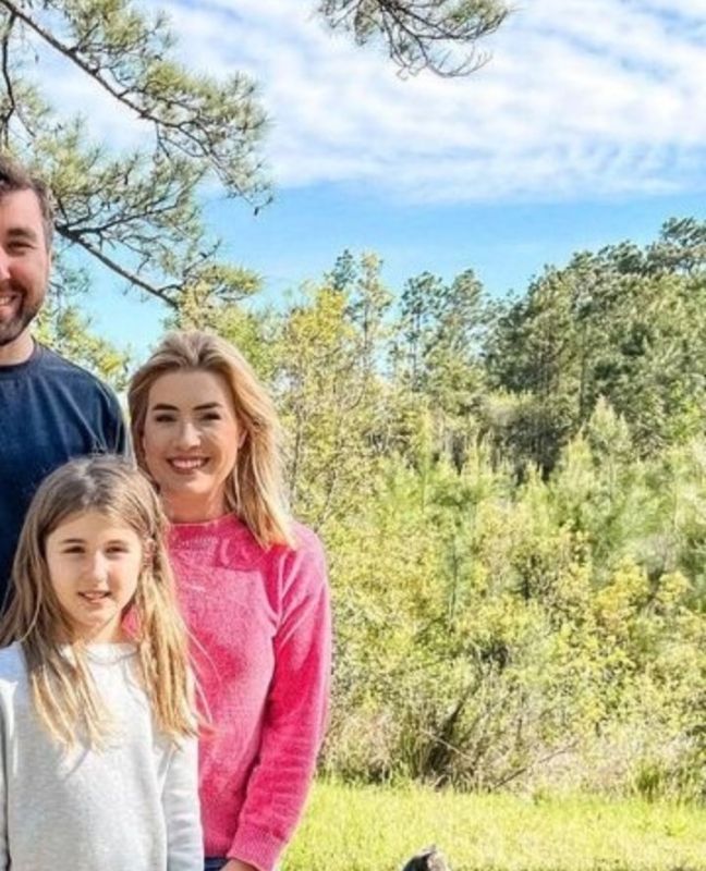 Megan Hickman: WHERE IS POOR MOLLY? Pt. 51 - page 6 - Love Meg/Hickman ...