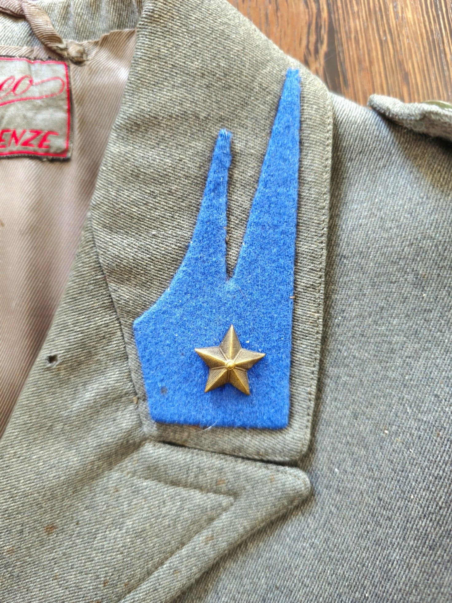 Un uniforme del X Arditi e la storia del suo proprietario