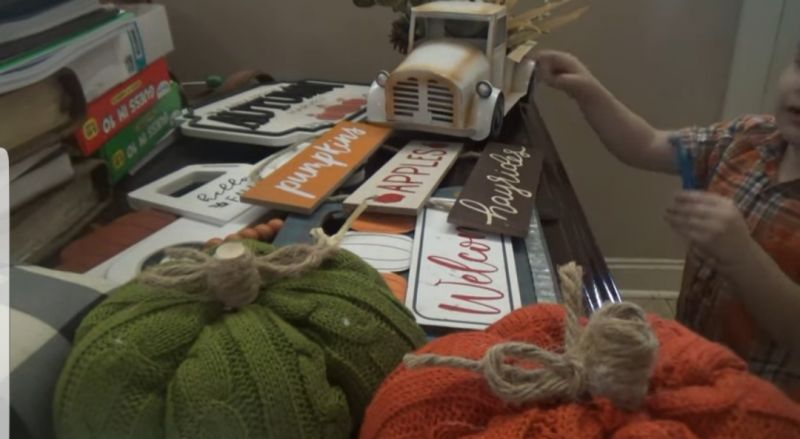 Moss Family Tv:Where the onions are always chunky and the food looks ...