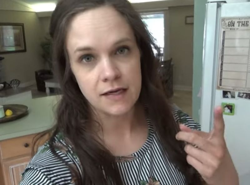 Moss Family videos are lame, Everyday is the same, Fallon can’t cook or ...