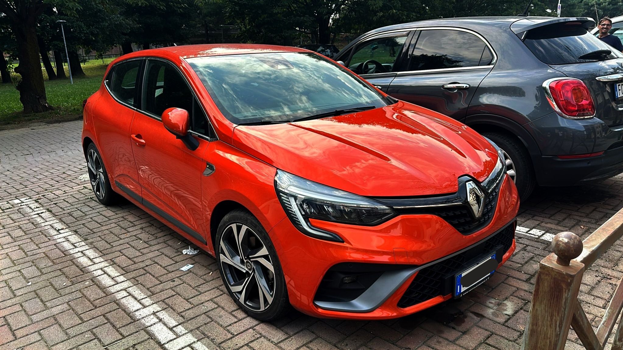 Clio v RS line Hybrid 140