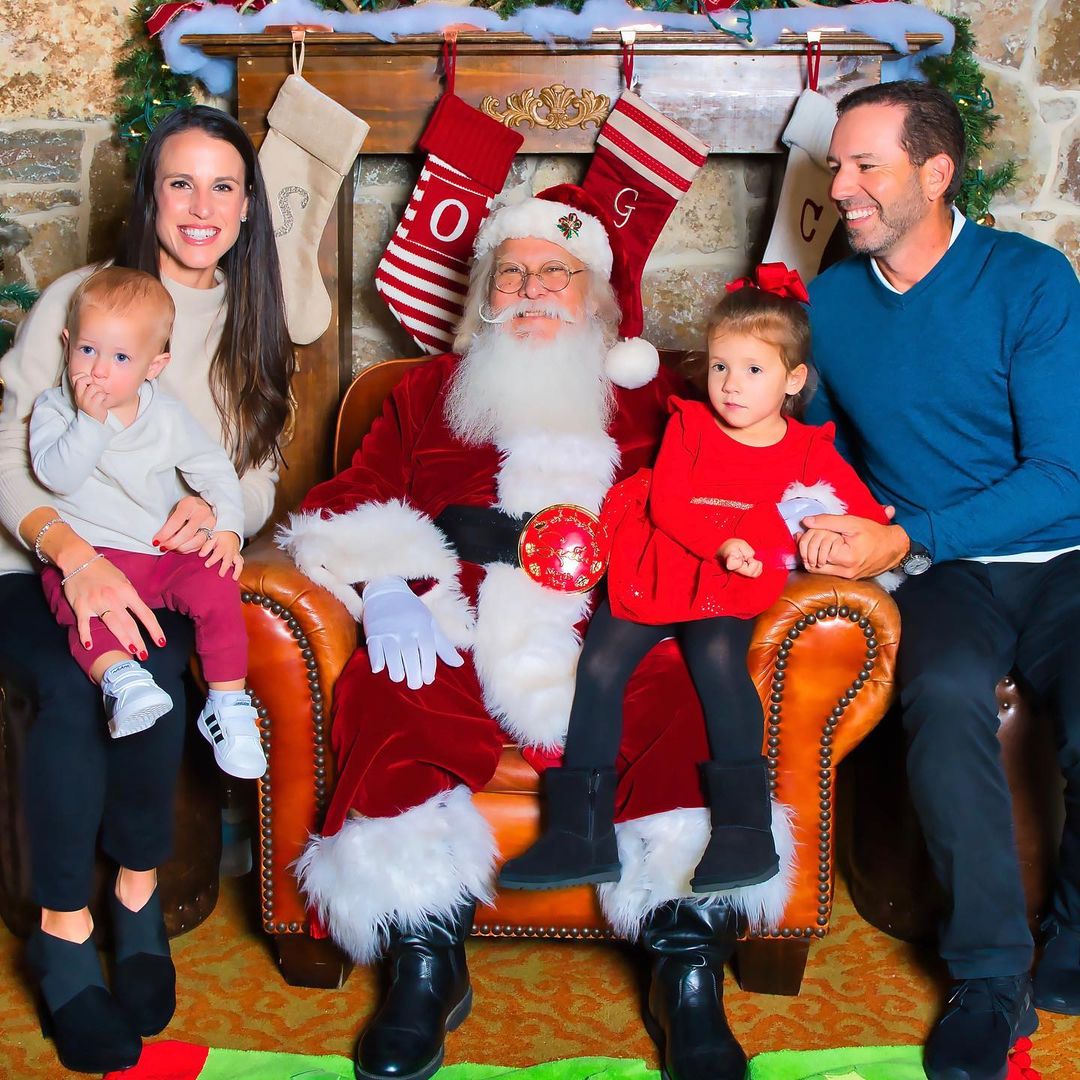 Sergio García, Angela, Azalea et Enzo
