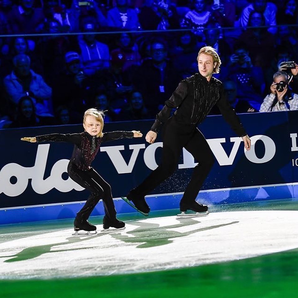 Evgueni Plushenko, Yana, Egor, Alexander et Arseniy - page 3