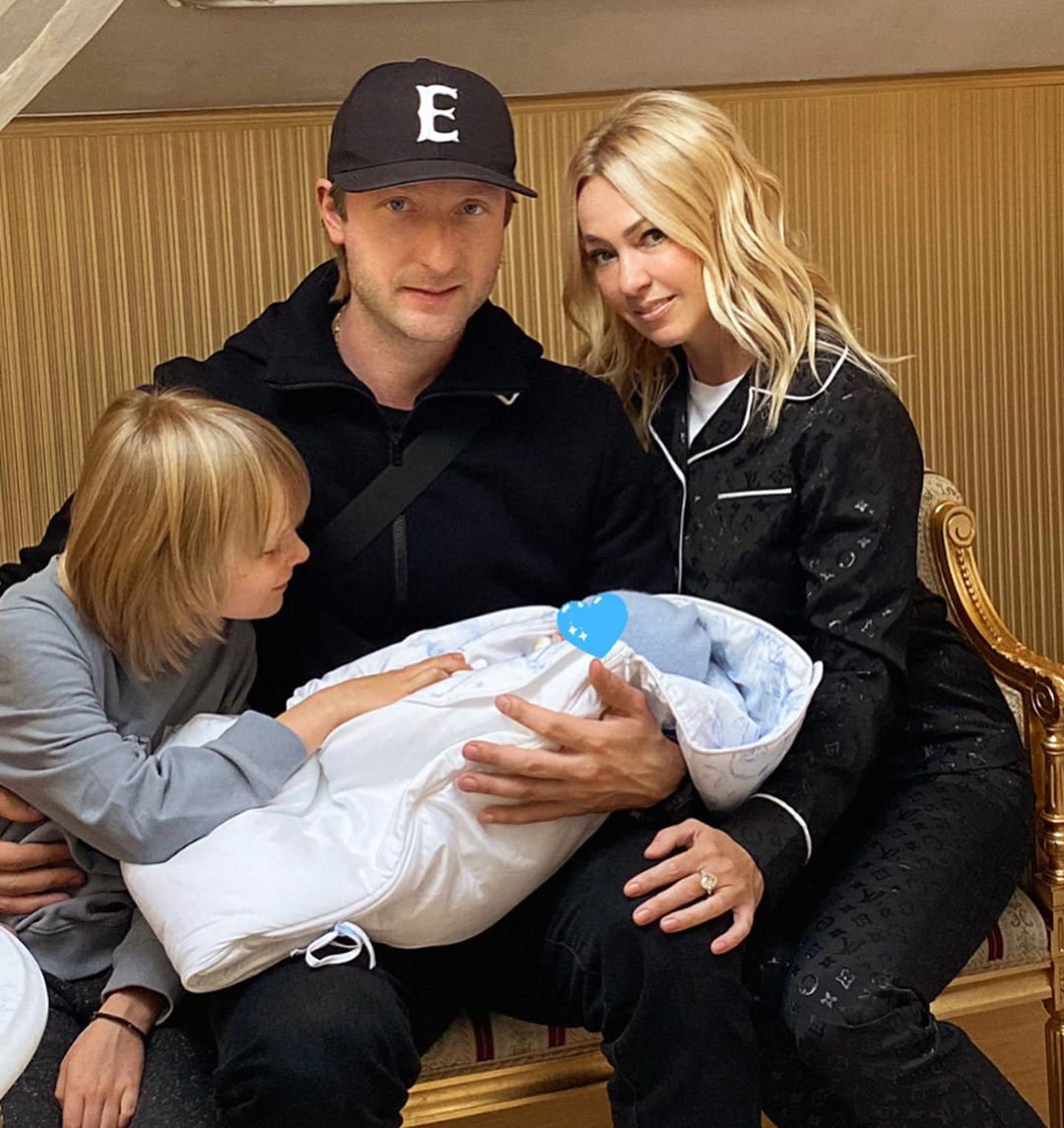 Evgueni Plushenko, Yana, Egor, Alexander et Arseniy - page 3