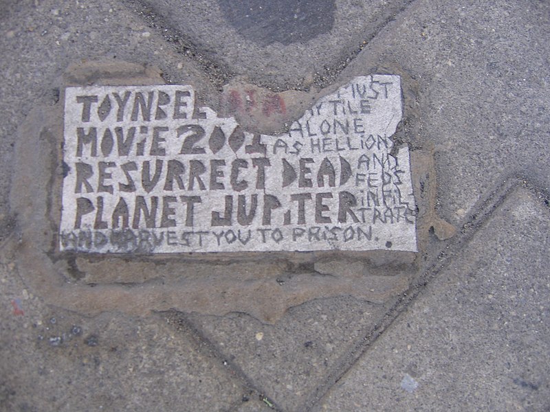 Il mistero delle Toynbee tiles