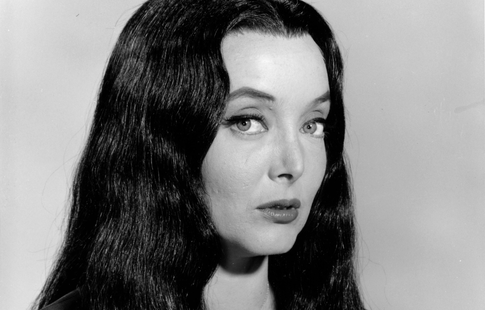 Oggi nella storia: 3 agosto 1983 muore la leggendaria attrice Carolyn Jones