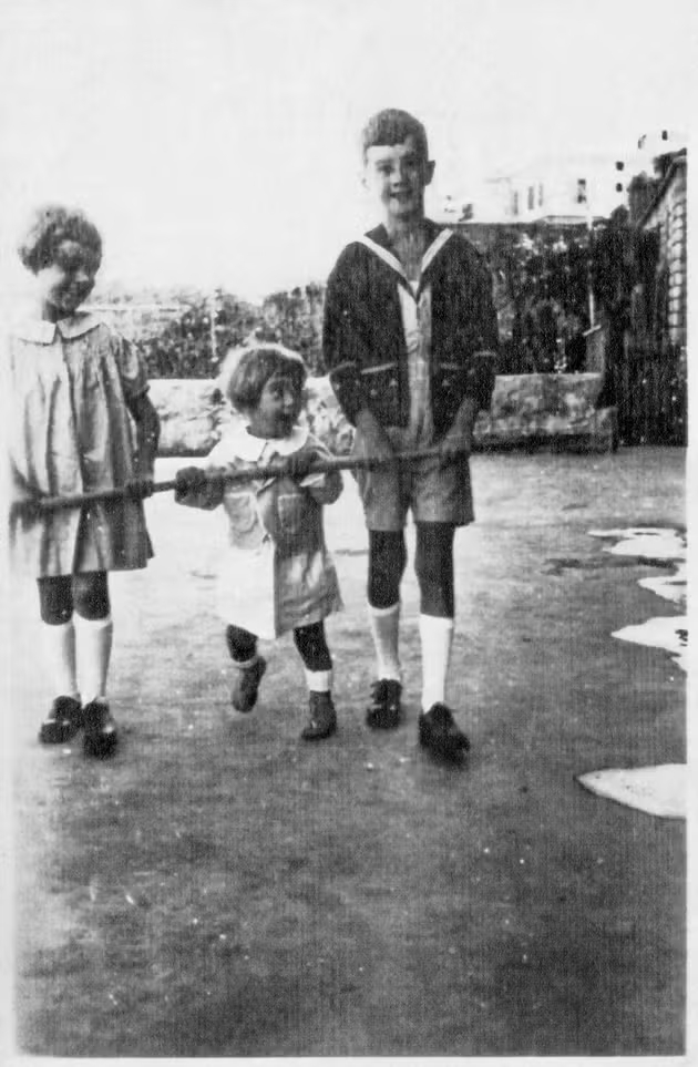 ANNE DE GAULLE: la figlia tanto amata del generale francese