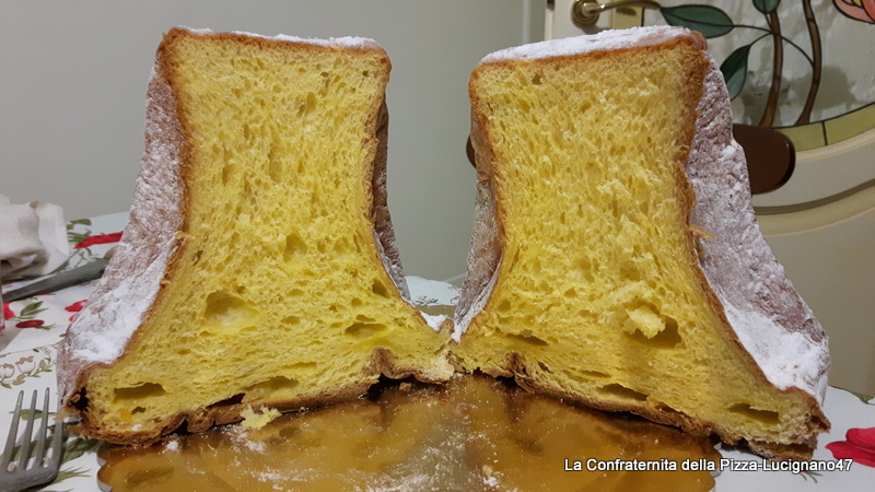 Aiuto!!! Mi si è ristretto il pandoro ma sono contentissimo!!!