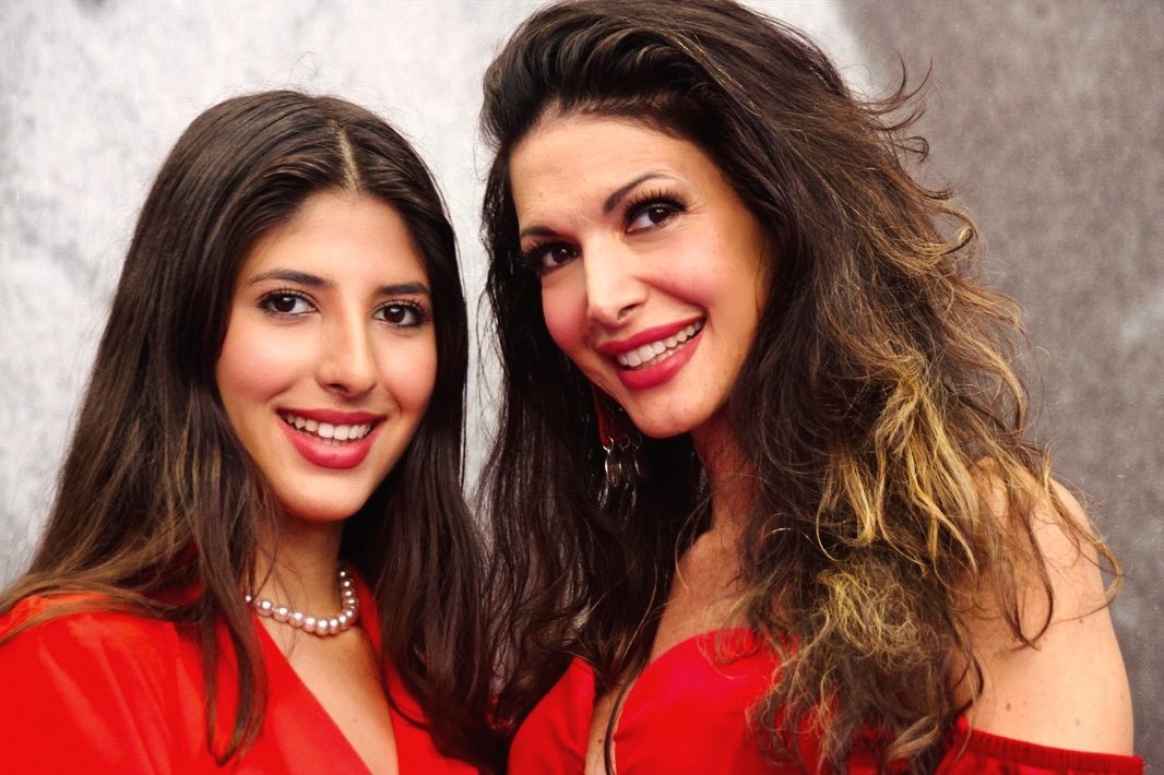 Sedicesima Puntata di Lunedì 2 Dicembre 2024 - Commenti alla diretta