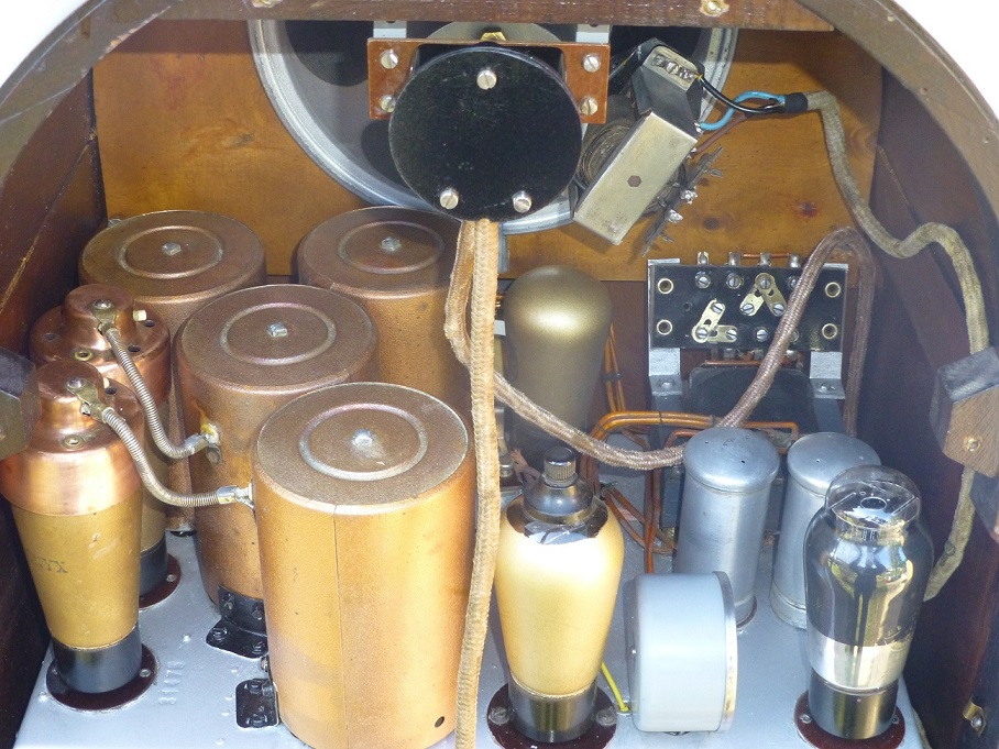 (1005) RADIO PHILIPS 634A