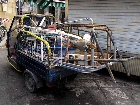 papà quando poteva raccoglieva il ferro