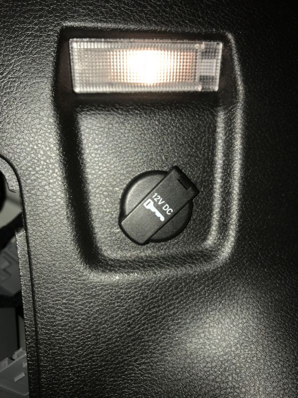 Plafoniera baule e presa accendisigari - page 6