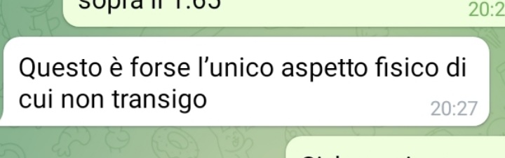 Cosa pensano le ragazze sincere sulla calvizie