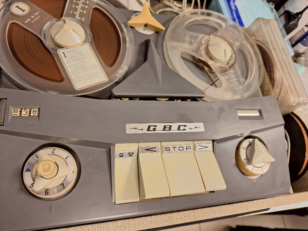 Registratore a bobine GBC