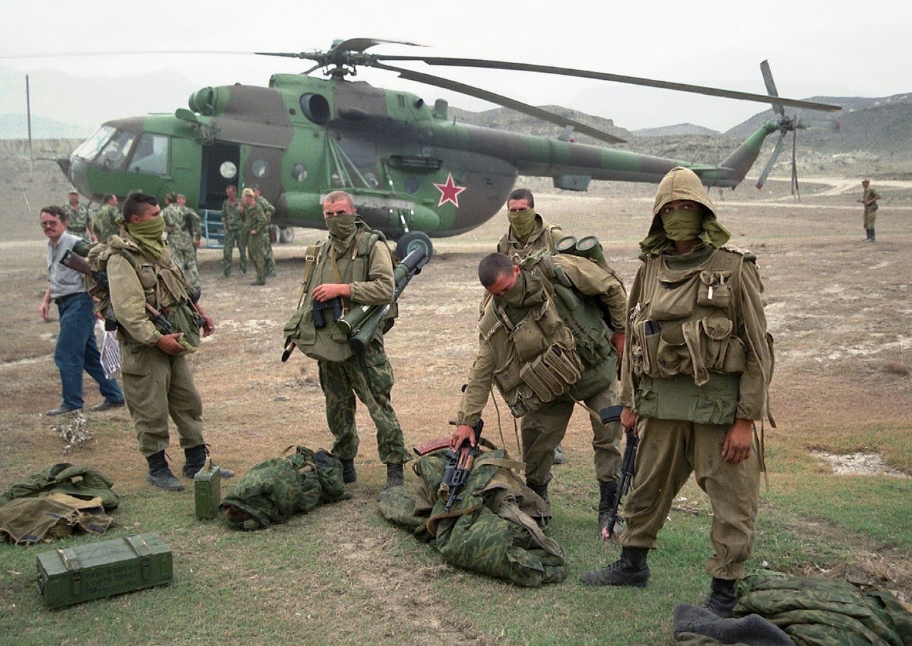 11 dicembre 1994 Inizia l'intervento militare russo in Cecenia.Prima ...