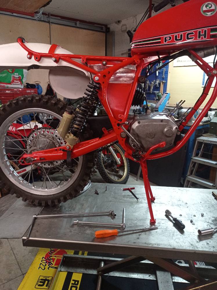 Puch 75