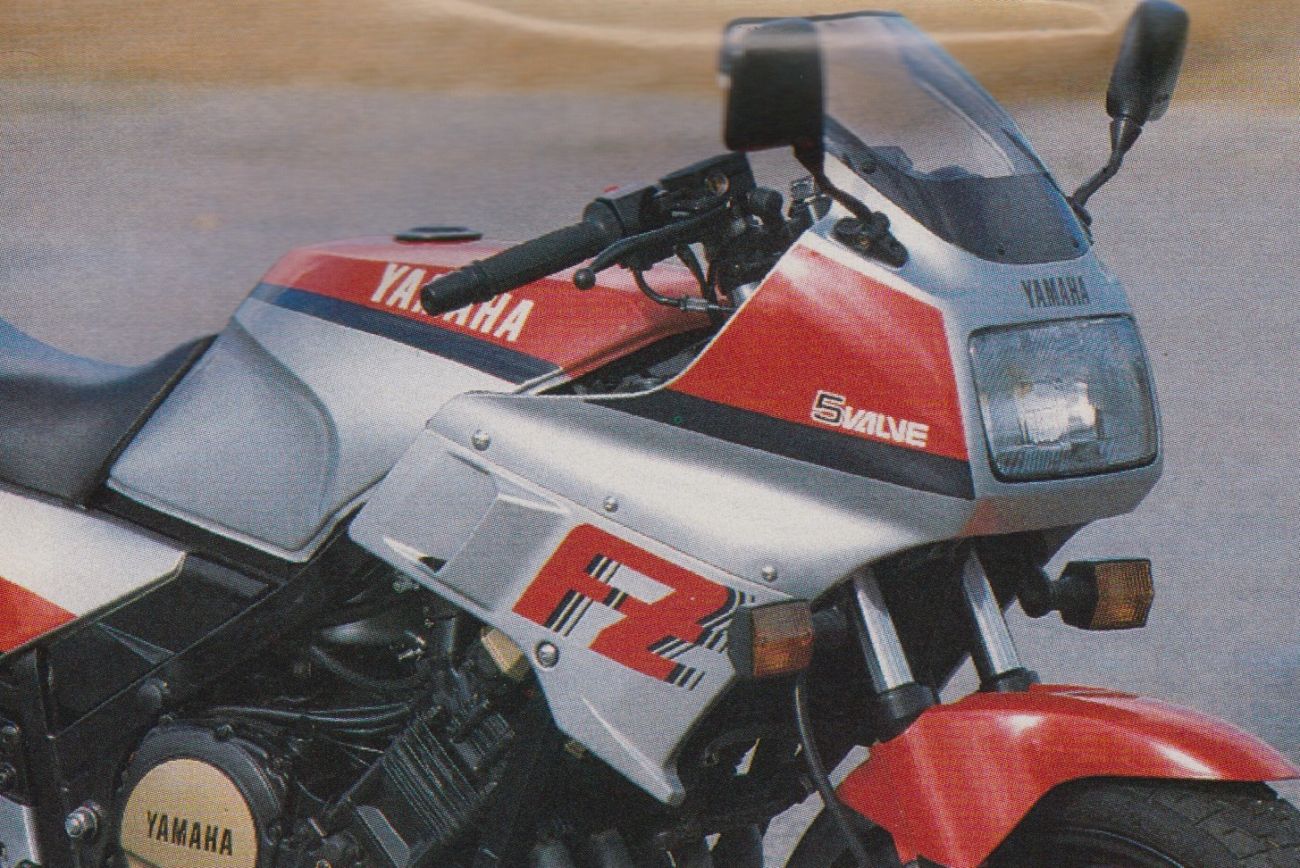 1985 - FZ 750