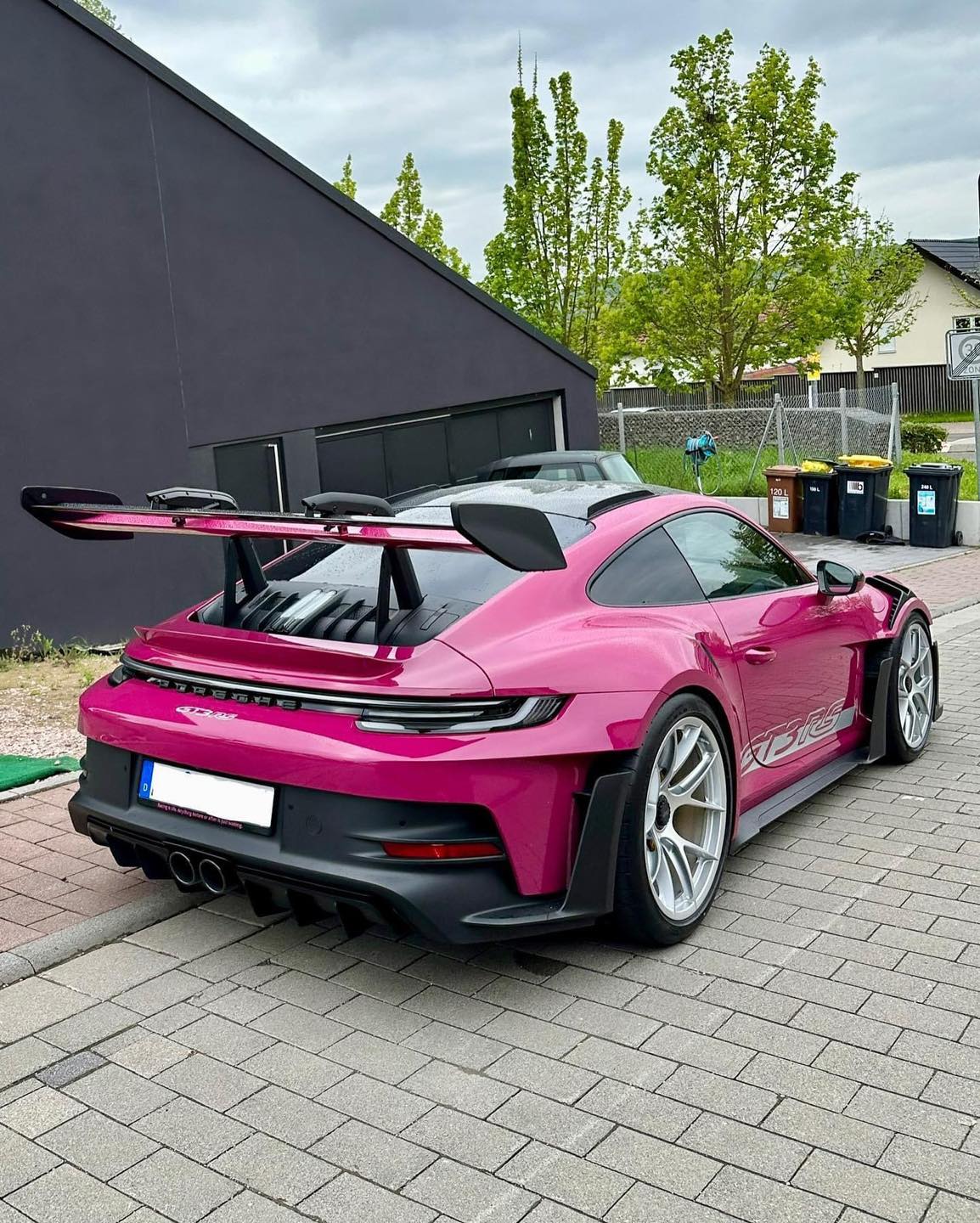 992 RS