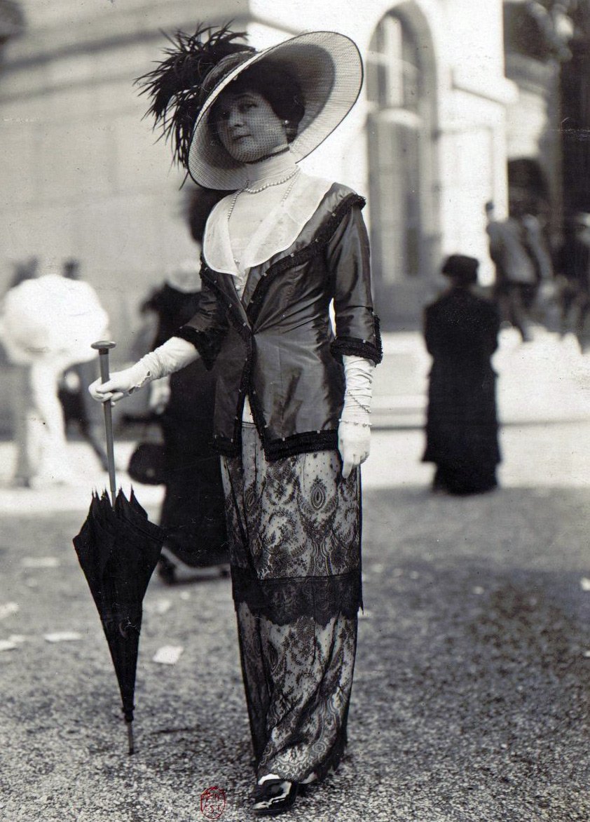 LA MODA PARIGINA 100 ANNI FA (FOTO STORICHE)