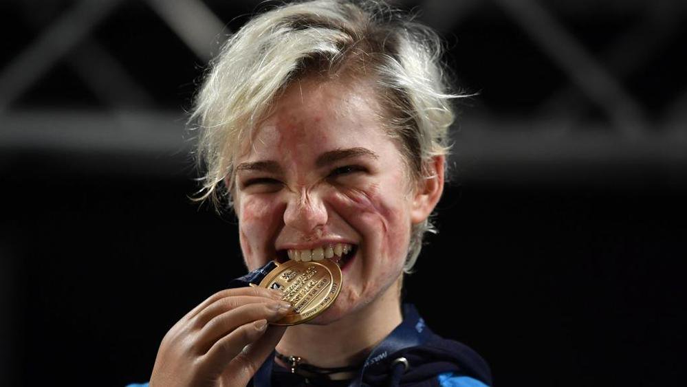 BEATRICE VIO, BEBE, CAMPIONESSA MONDIALE PARALIMPICA