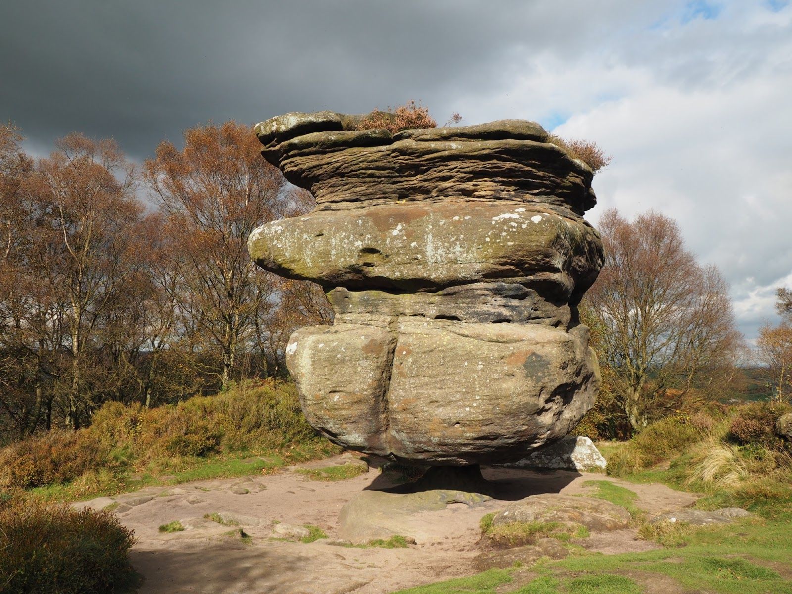 Le 10 rocce bilancianti più famose al mondo