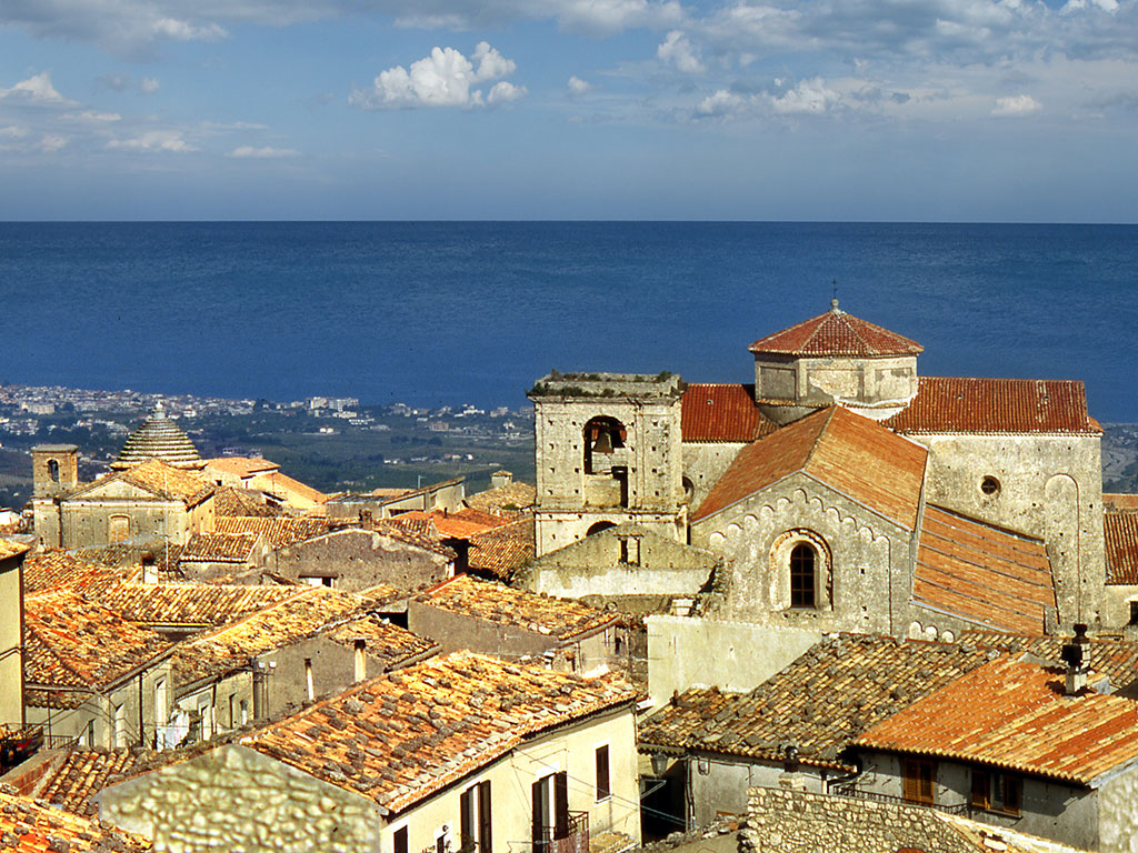 CALABRIA: UNA TERRA TUTTA DA ESPLORARE