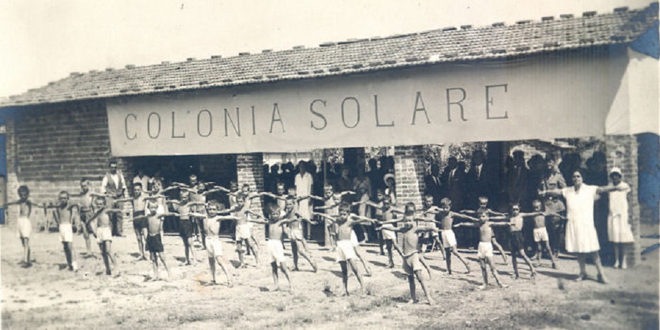 LA BREVE STORIA DELLE COLONIE ESTIVE:anche con foto d'epoca