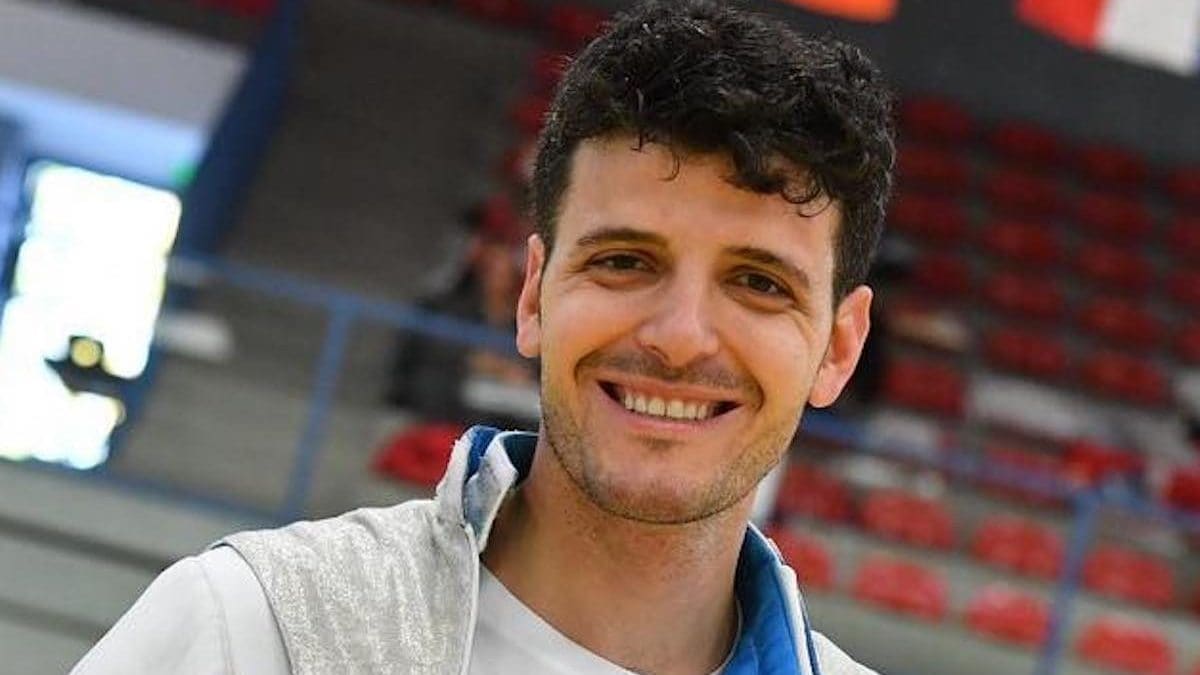 Ex campione di scherma indagato per pedopornografia
