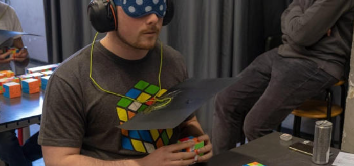 Cubo di Rubik, cresce l'esercito dei cuber in Italia