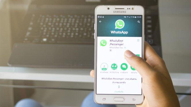WhatsApp sta preparando una funzione per proteggere le chat con l ...
