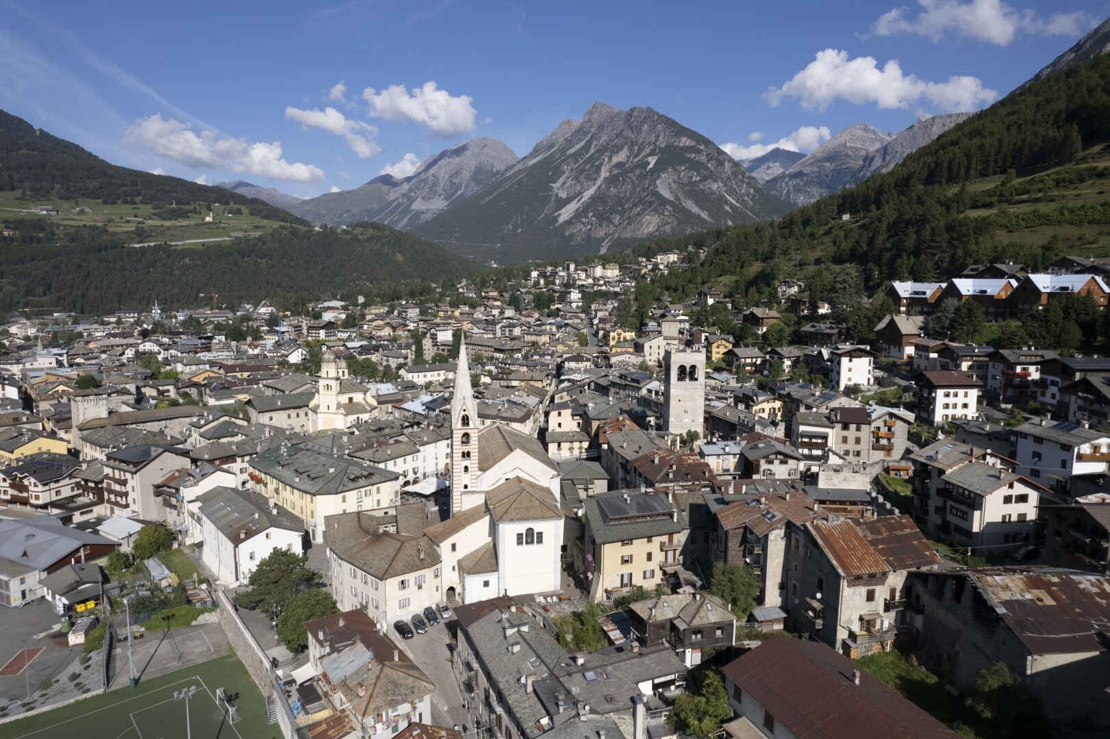 LOMBARDIA A Bormio un'estate tutta da godere tra storia e divertimento