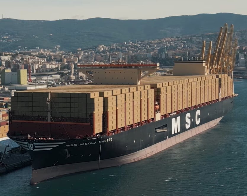 TRIESTE: BATTEZZATA MEGAPORTACONTAINER MSC NICOLA MASTRO