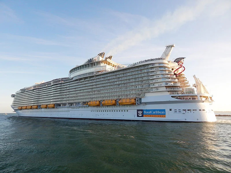 ROYAL CARIBBEAN SARA' LA PIU' GRANDE COMPAGNIA DI CROCIERE AL MONDO ...