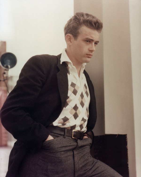 JAMES DEAN, BIOGRAFIA E FOTO STORICHE