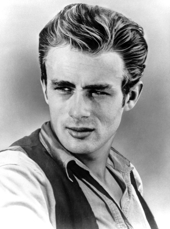 JAMES DEAN, BIOGRAFIA E FOTO STORICHE