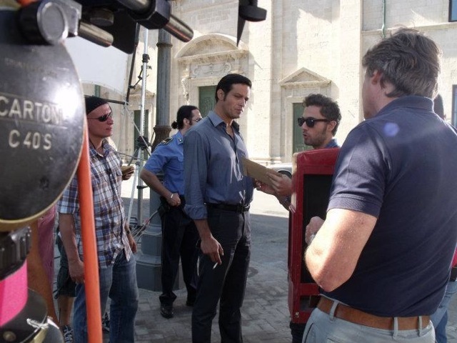 Gabriel Garko sul set di L'onore e il rispetto 3 FOTO e VIDEO