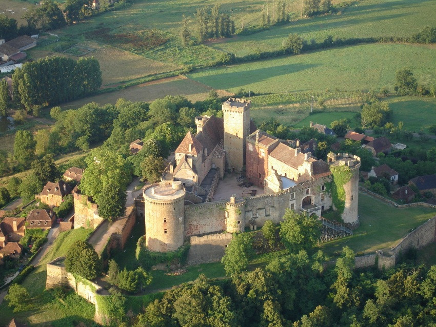 FRANCIA: IL CASTELLO DI CASTELNAUD, ANTICA FORTEZZA MEDIEVALE