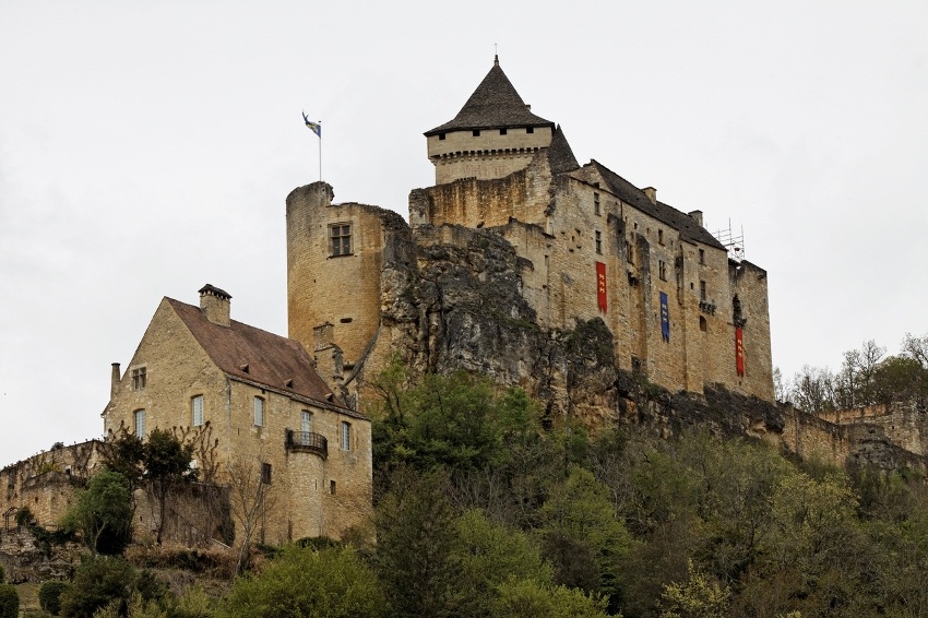 FRANCIA: IL CASTELLO DI CASTELNAUD, ANTICA FORTEZZA MEDIEVALE