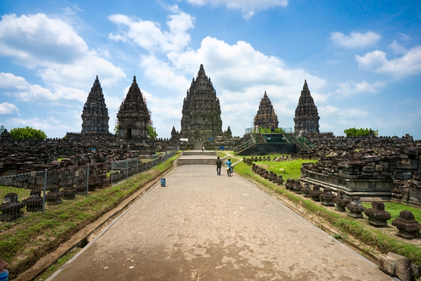 ISOLA DI GIAVA: IL TEMPIO INDUISTA DI PRAMBANAN, Il PIÙ GRANDE E IL PIÙ ...