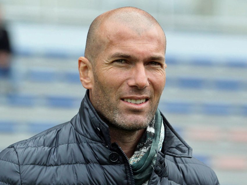ZINÉDINE ZIDANE, BIOGRAFIA [CURIOSITÀ, FOTO E VIDEO] - SPORTIVI